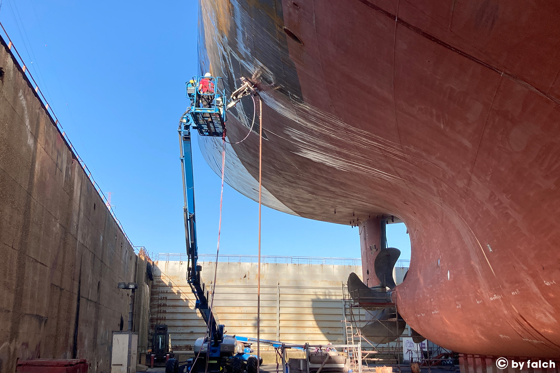 取扱メーカー≫ falch | トラテック株式会社